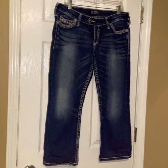 Silver Jeans | Jeans | Silver Tuesday Low Capri Jeans | Poshmark